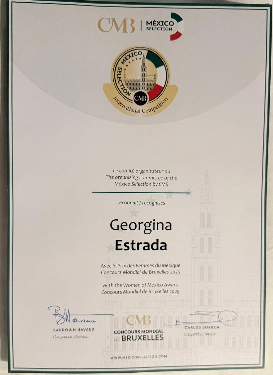 La sumiller Georgina Estrada gana el premio Mujeres de México 2025 ...